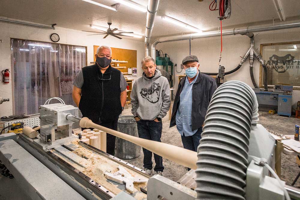 Wood vs. Aluminum Bat: Which Is Right for You? - Viper Bats Blog